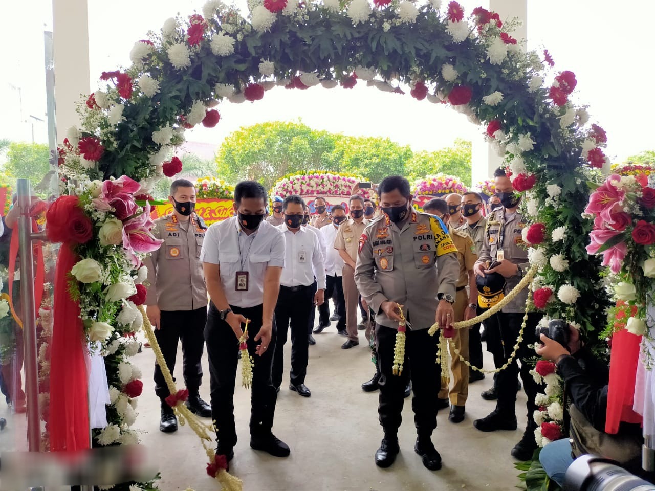 Kapolda Metro Jaya Resmikan Gedung Baru Polresta Bandara Soe Kapolda Metro Jaya Resmikan Gedung Baru Polresta Bandara Soe