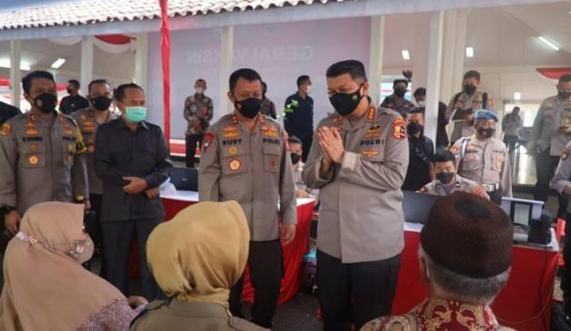Polda Banten Targetkan Vaksinasi Booster Jelang Ramadhan | TRIBRATA NEWS Polda Banten Targetkan Vaksinasi Booster Jelang Ramadhan | TRIBRATA NEWS
