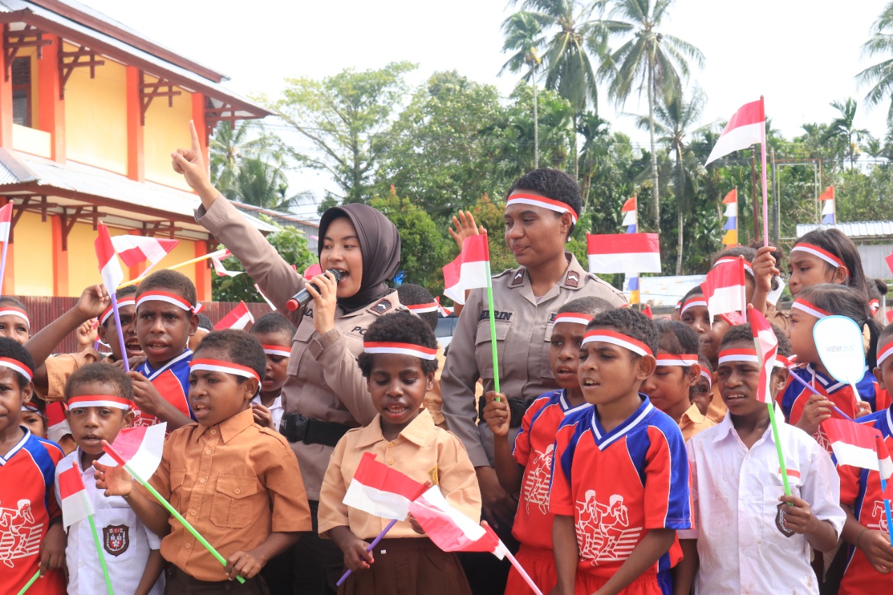Sambut Hari Jadi Polwan ke-74, Polwan Mimika dan Binmas Noke Sambut Hari Jadi Polwan ke-74, Polwan Mimika dan Binmas Noke