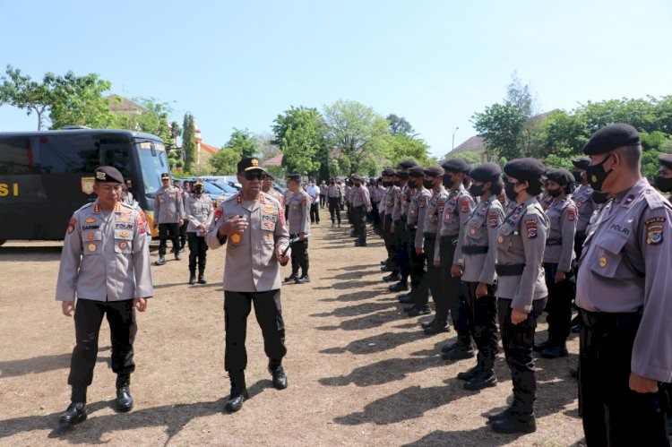 Polda NTT Turunkan Ratusan Personel Amankan Pesparani Polda NTT Turunkan Ratusan Personel Amankan Pesparani