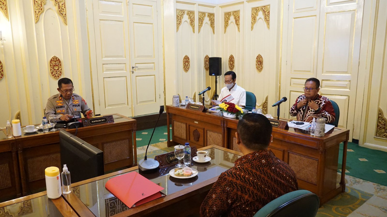 Jelang Perayaan Natal 2022 dan Tahun Baru 2023, Polda DIY Fo Jelang Perayaan Natal 2022 dan Tahun Baru 2023, Polda DIY Fo