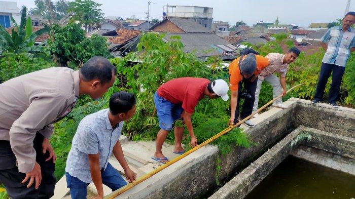 2 Bocah Kakak Beradik Ditemukan Meninggal di Kolam Penjernih 2 Bocah Kakak Beradik Ditemukan Meninggal di Kolam Penjernih