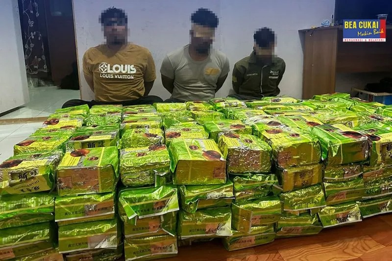 Polri dan Bea Cukai Gagalkan Penyelundupan Narkotika Jaringa Polri dan Bea Cukai Gagalkan Penyelundupan Narkotika Jaringa