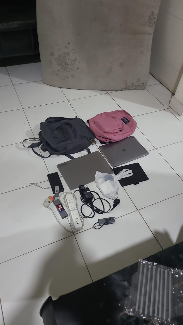 Sigap! Polisi Tangkap Pencuri Laptop Pemudik di Rest Area Sigap! Polisi Tangkap Pencuri Laptop Pemudik di Rest Area
