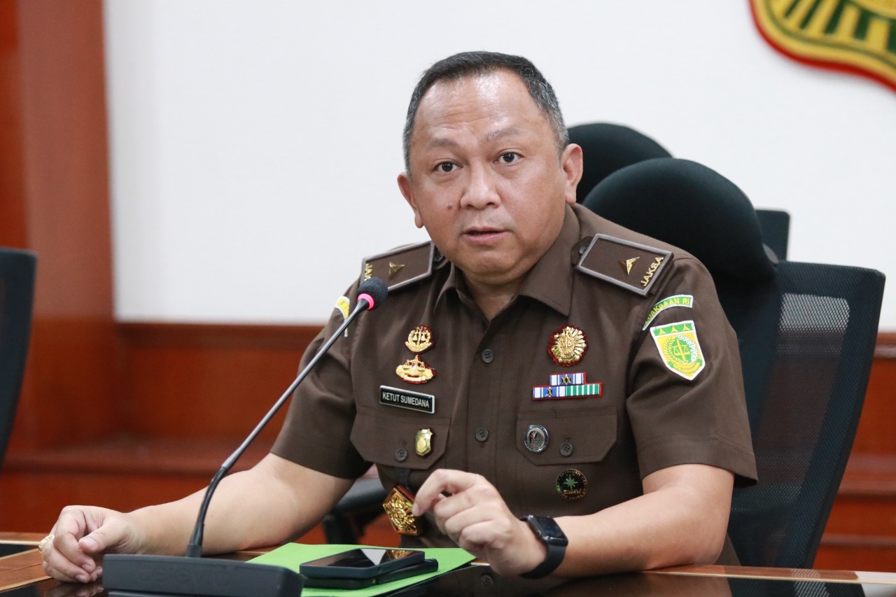 Dugaan Korupsi BTS Kominfo, Kejagung Periksa Edward Hutahaea Dugaan Korupsi BTS Kominfo, Kejagung Periksa Edward Hutahaea