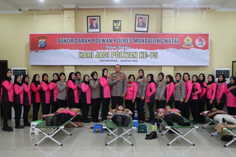 Polwan Polres Madina Gelar Donor Darah Sambut HUT Polwan ke Polwan Polres Madina Gelar Donor Darah Sambut HUT Polwan ke