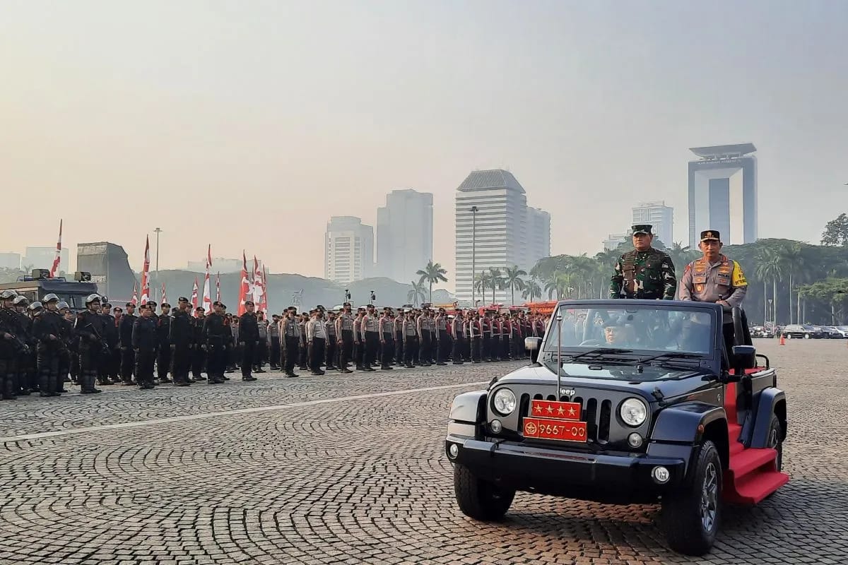 Polri-TNI Gelar Apel Pasukan Pengamanan KTT ASEAN di Monas