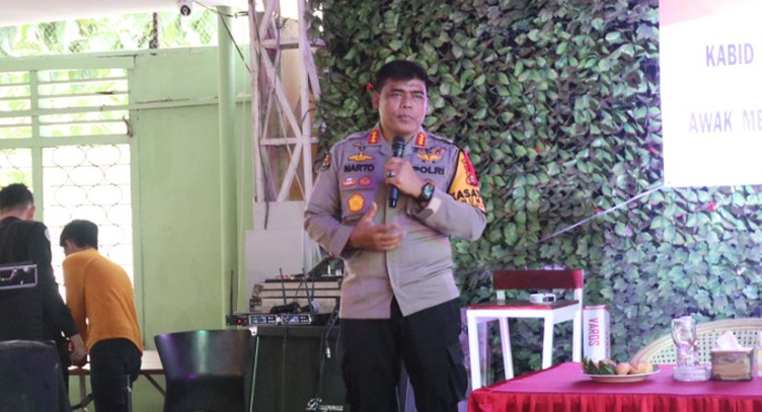 Kabid Humas Adakan Silaturahmi Bersama Awak Media dan Insan Kabid Humas Adakan Silaturahmi Bersama Awak Media dan Insan