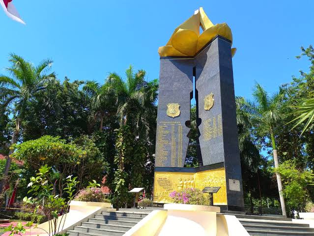 Hari Juang Polri 2025 Digelar di Surabaya, Kapolri Pimpin Up